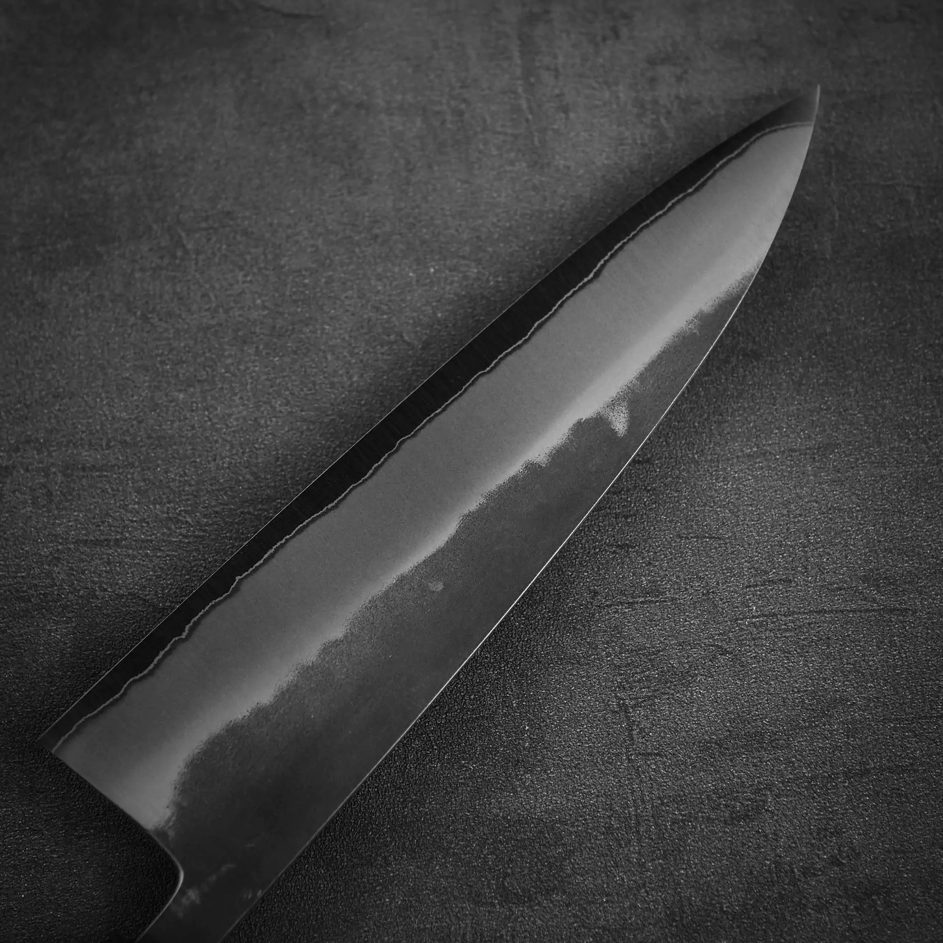 Hatsukokoro Kurokaze kurouchi shirogami#2 gyuto 210mm – Zahocho Knives ...